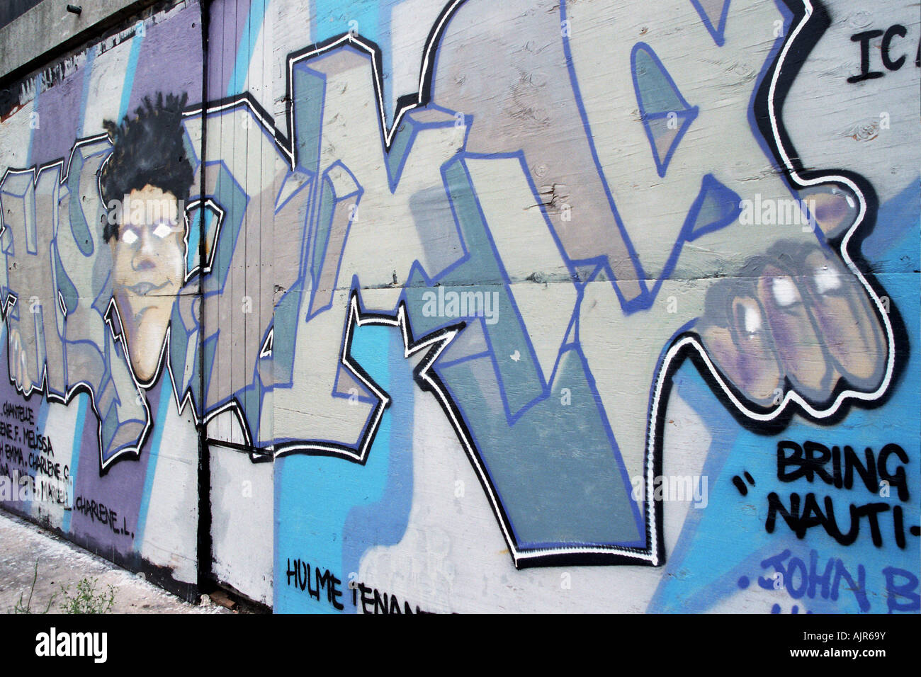 Graffiti cartoon hi-res stock photography and images - Alamy
