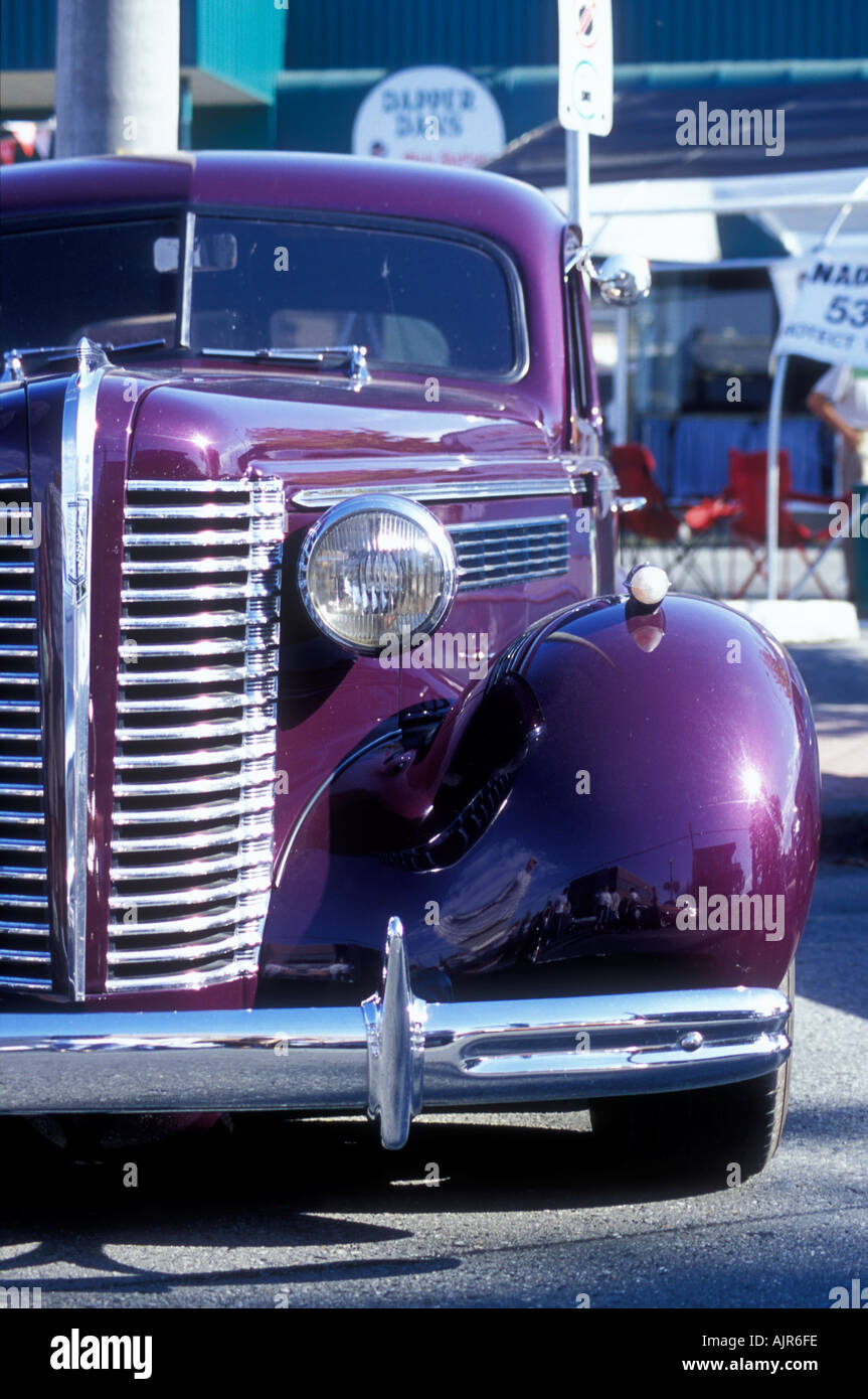 Purple buick hi-res stock photography and images - Alamy