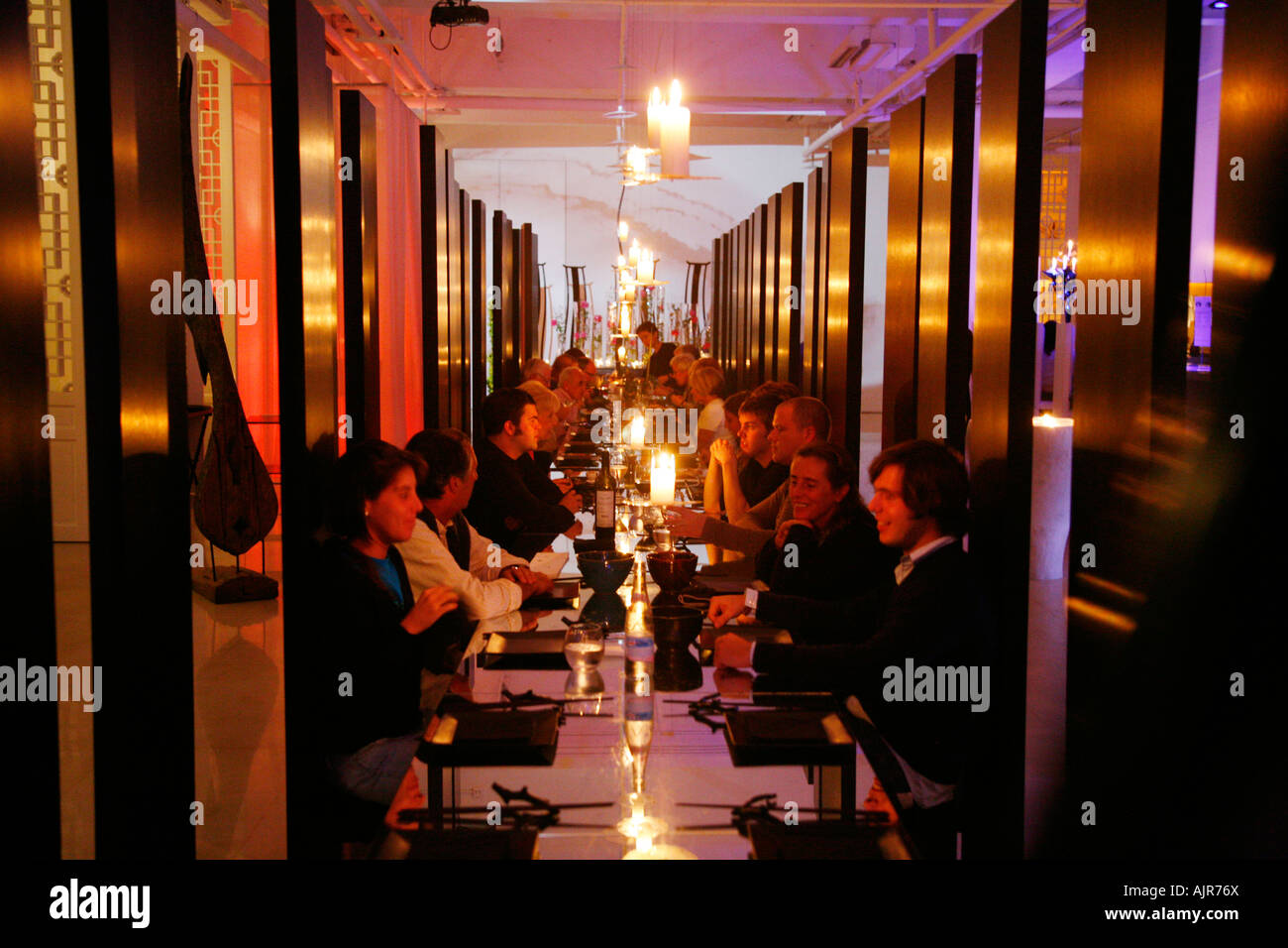 China upmarket restaurant hi-res stock photography and images - Alamy