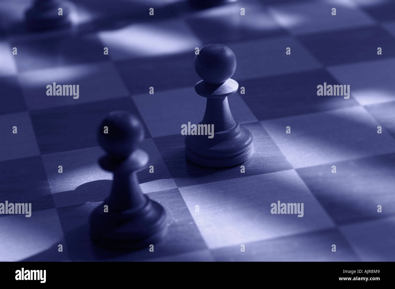 Chess pieces shadows hi-res stock photography and images - Alamy
