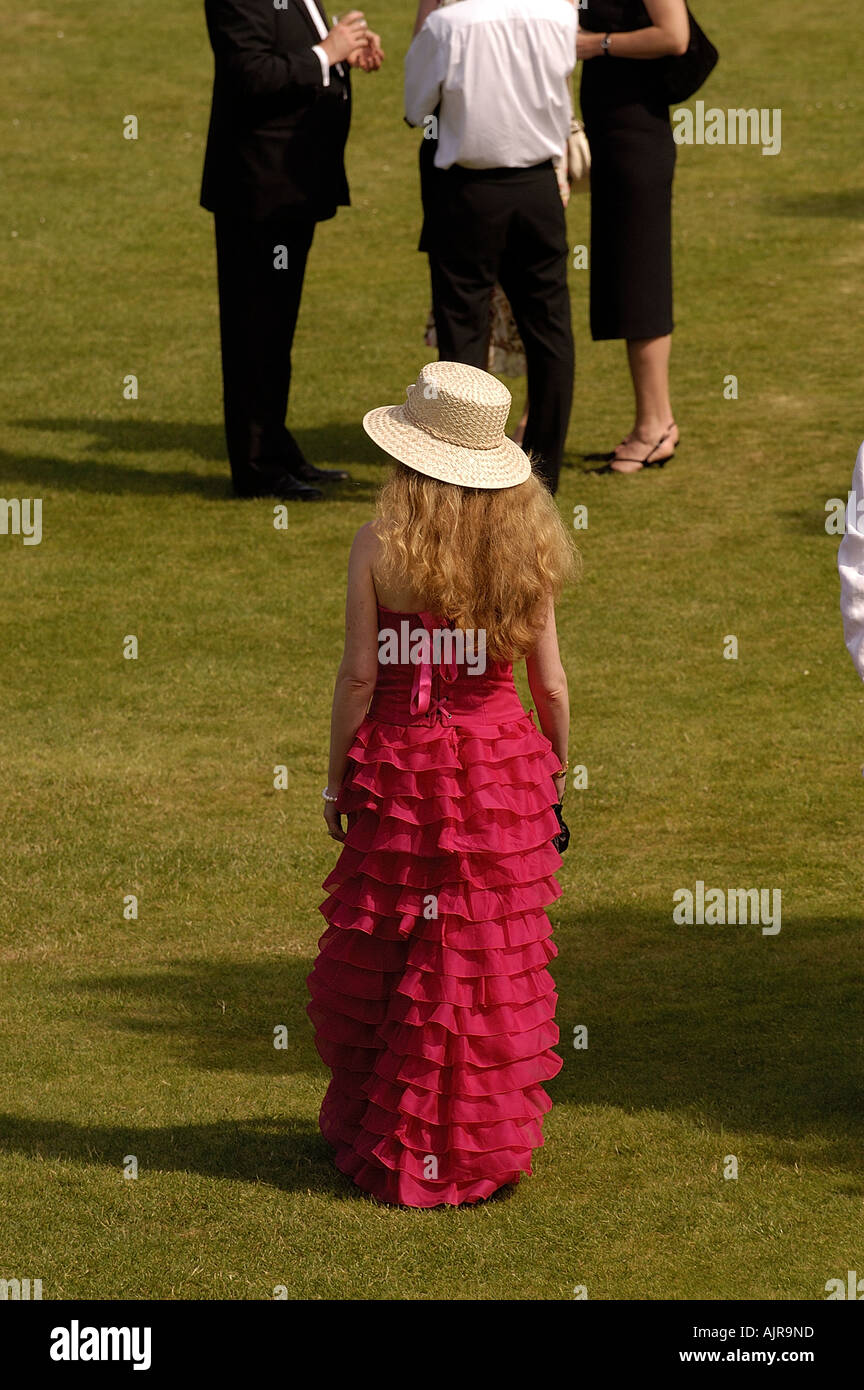 Opera-goers at Glyndebourne Opera House, East Sussex, England Stock ...