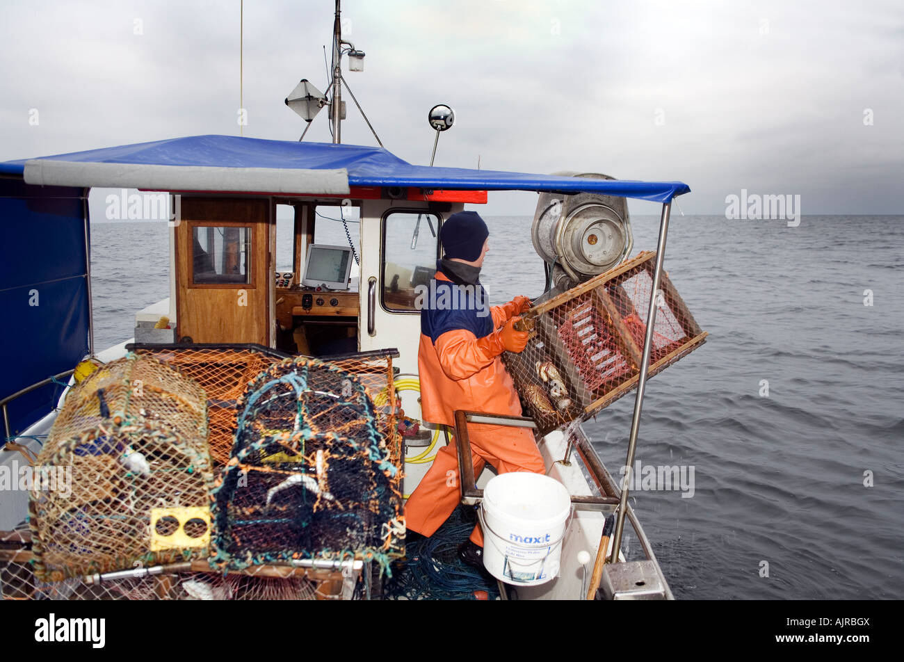 Boat hauler hi-res stock photography and images - Alamy