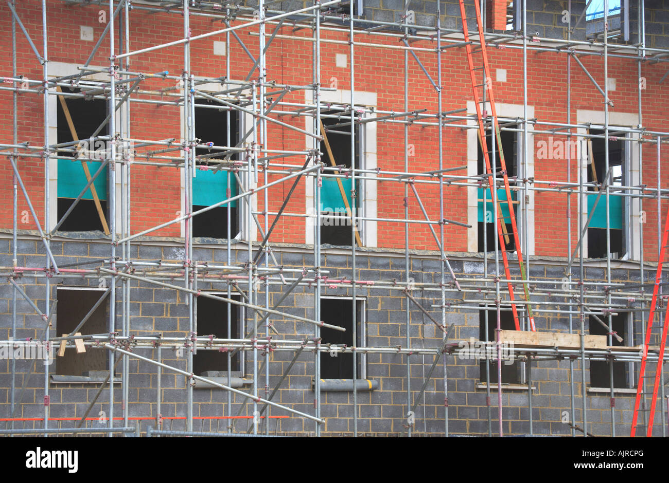 Scaffold Scaffolding safe ladder building build red brick security ...