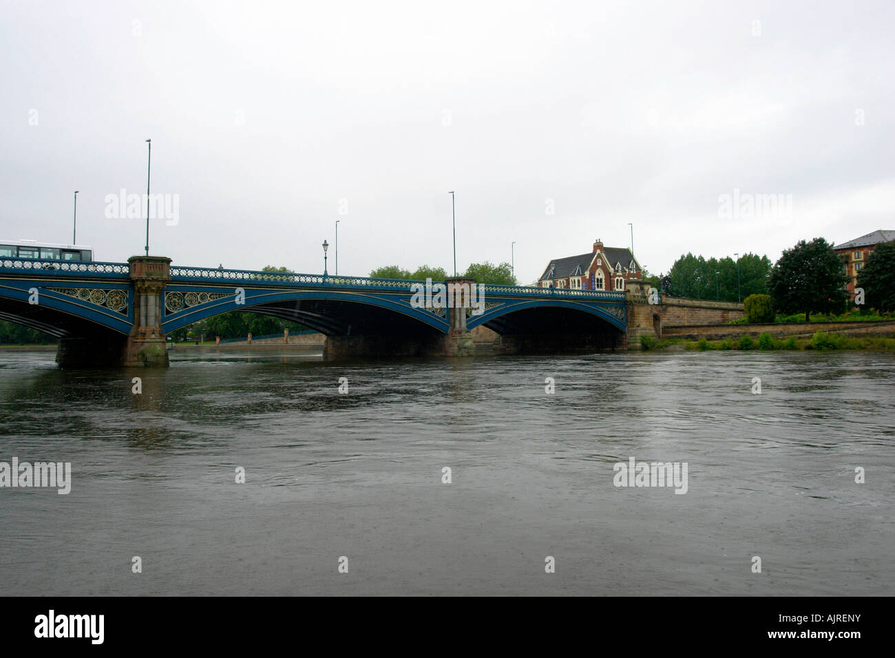 Trent river bridge hi-res stock photography and images - Alamy