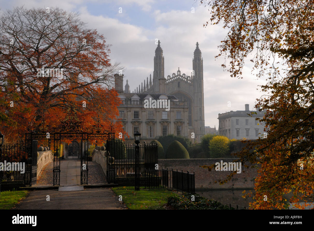 Kings college bridge hi-res stock photography and images - Alamy