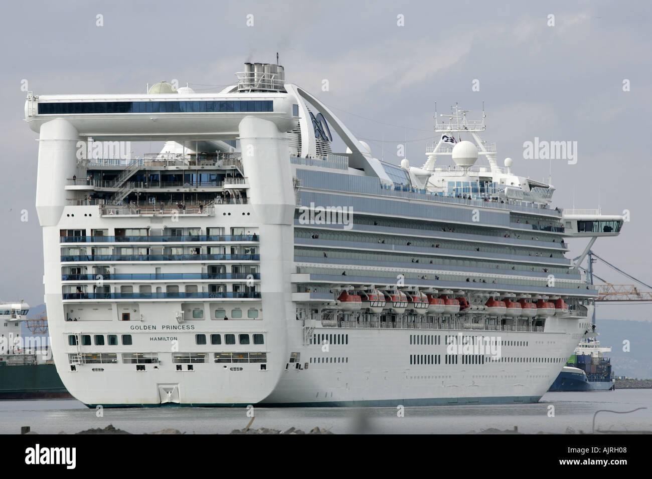 Golden Princess Ship Details Royal Princess Cruise Ship Information