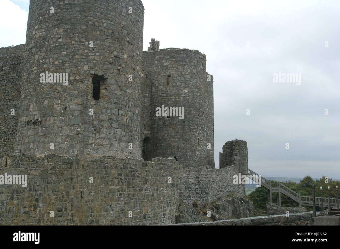Harlech castle siege hi-res stock photography and images - Alamy