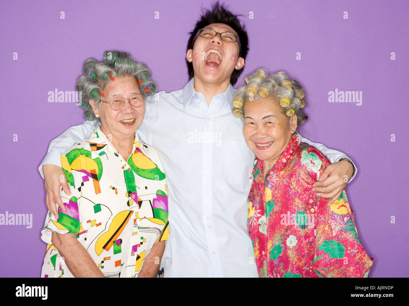 Funny old ladies friends hi-res stock photography and images - Alamy