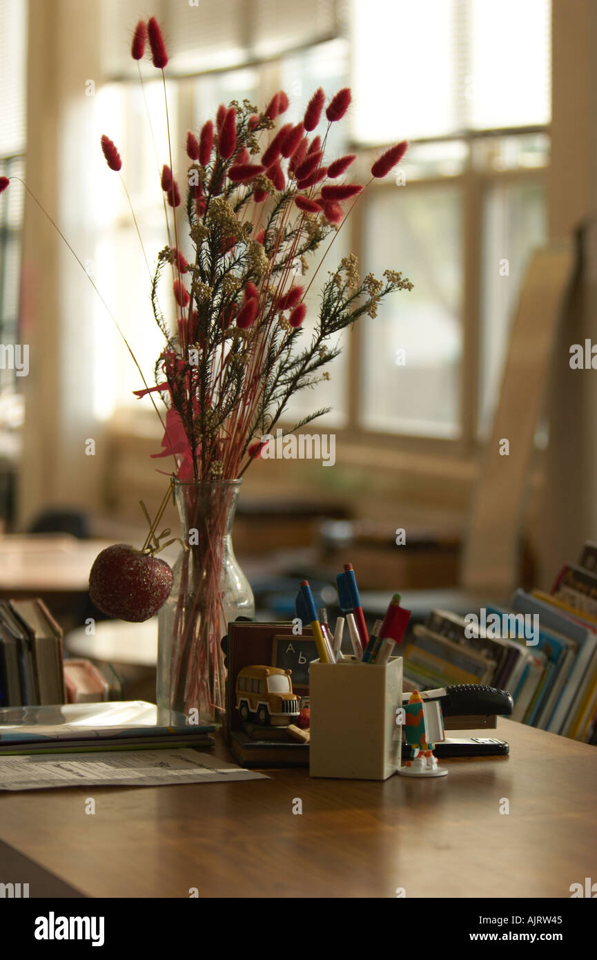 A desk in a library Stock Photo - Alamy