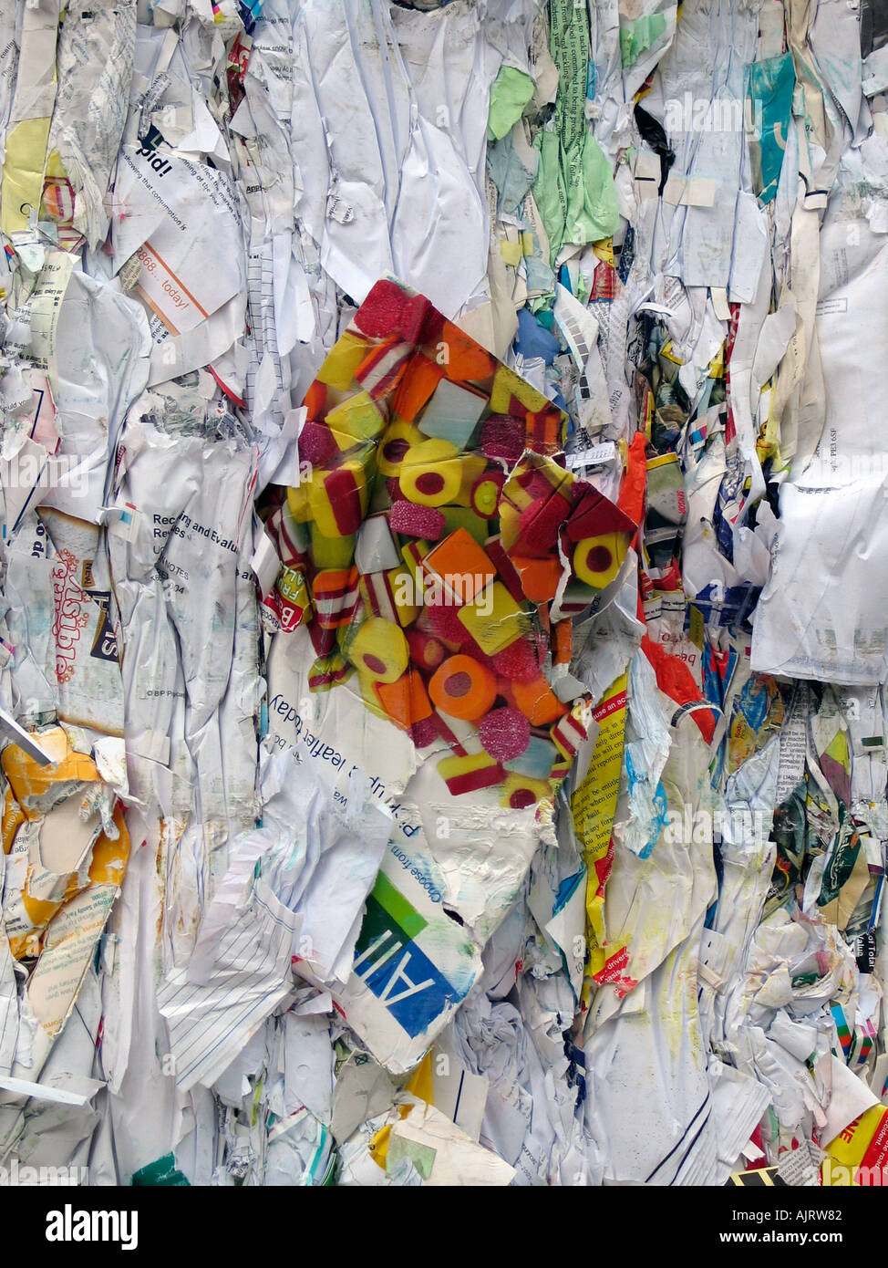 Pulp bales hi-res stock photography and images - Alamy