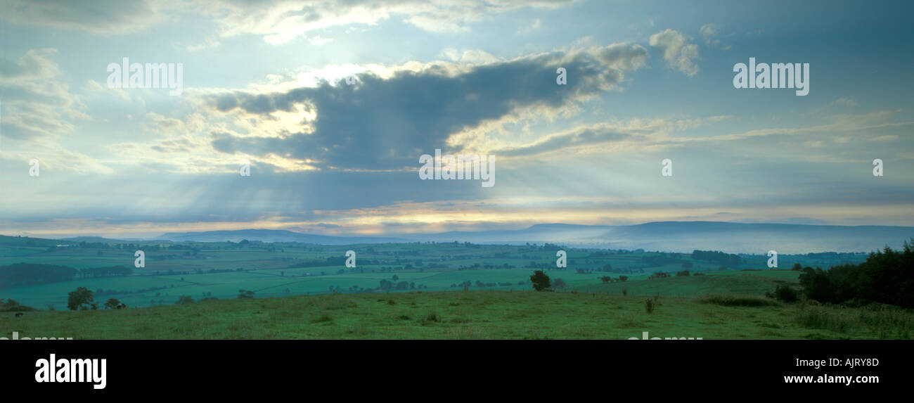 Beacon fell country park lancashire hi-res stock photography and images ...