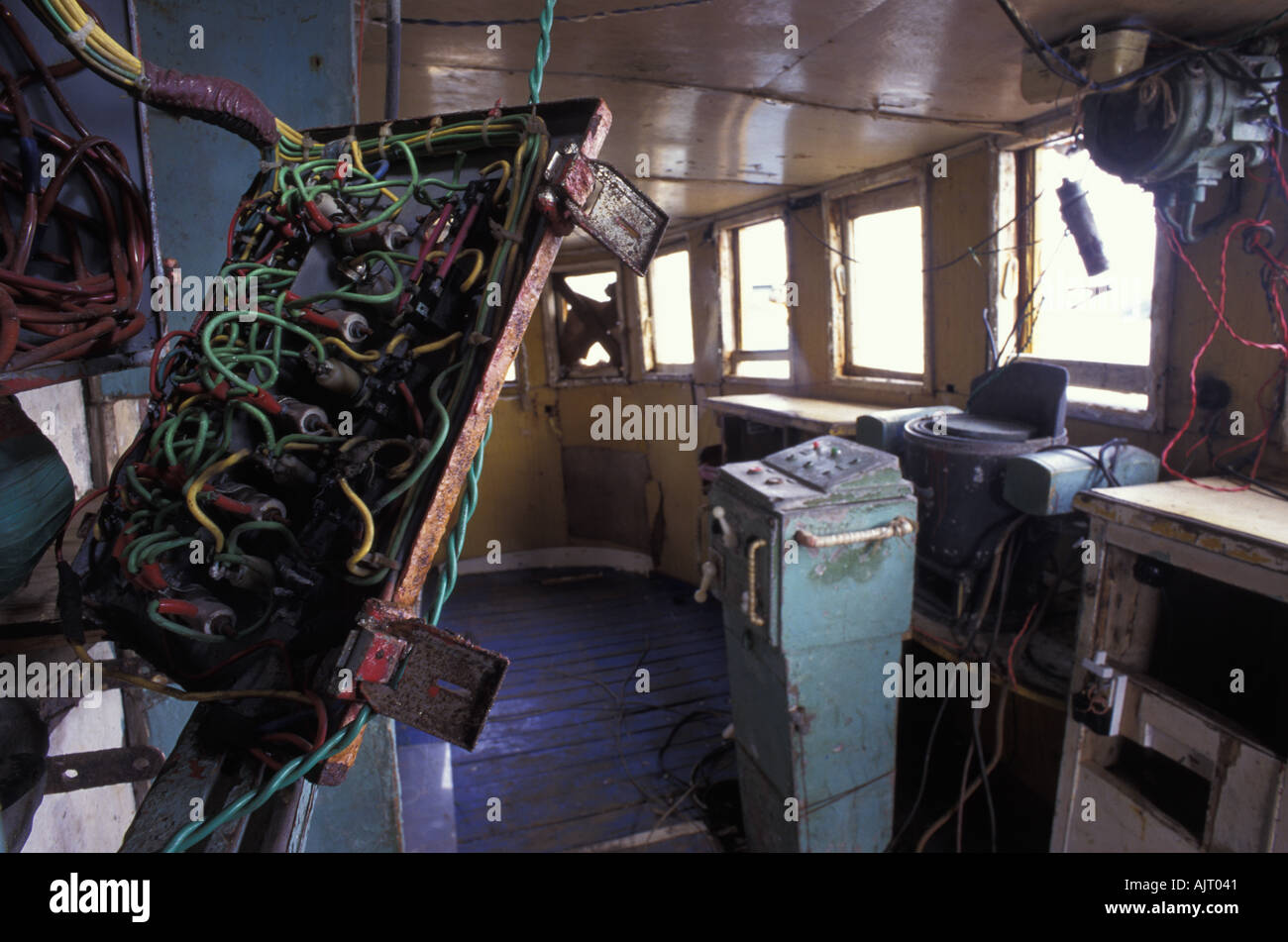Engine room of an old boat hi-res stock photography and images - Alamy