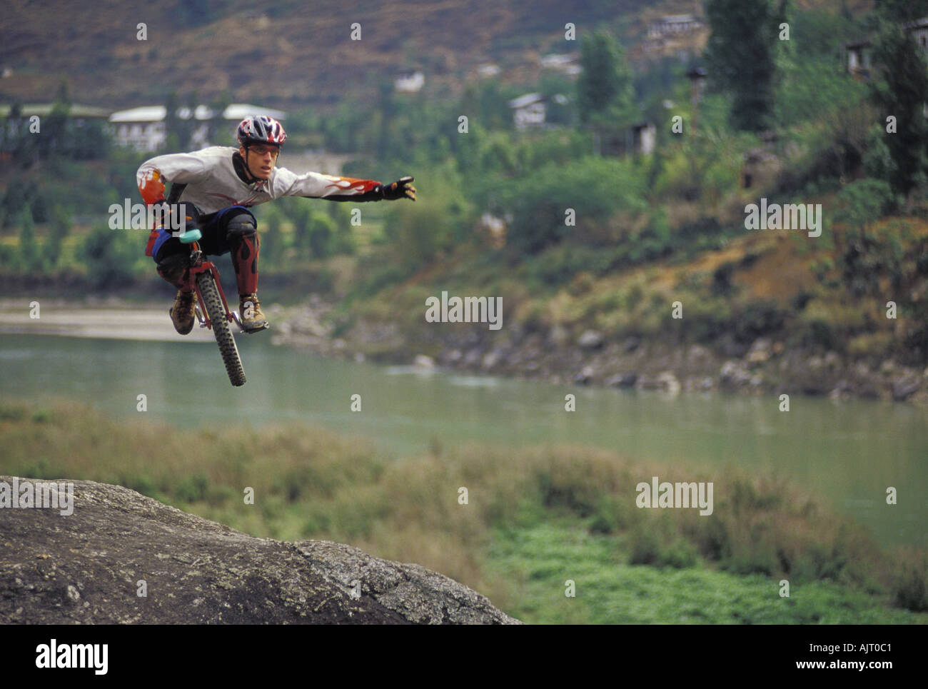Unicycle riders hi-res stock photography and images - Alamy