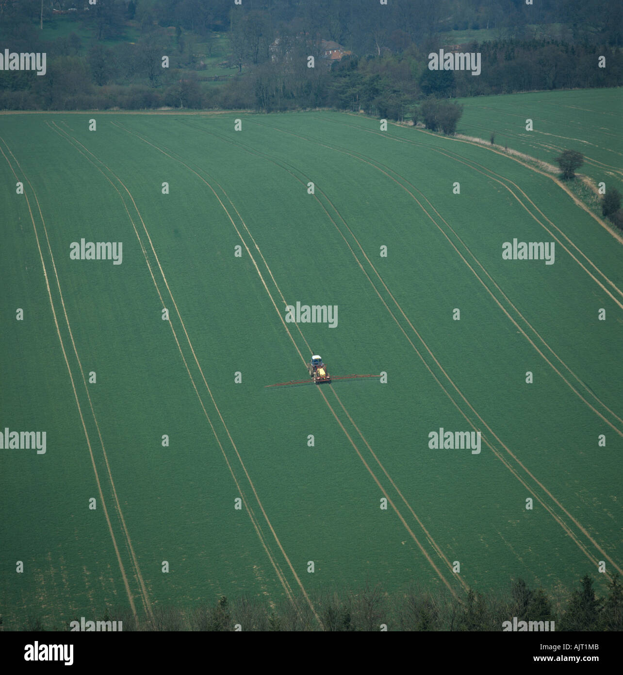 Field tramlines hi-res stock photography and images - Alamy