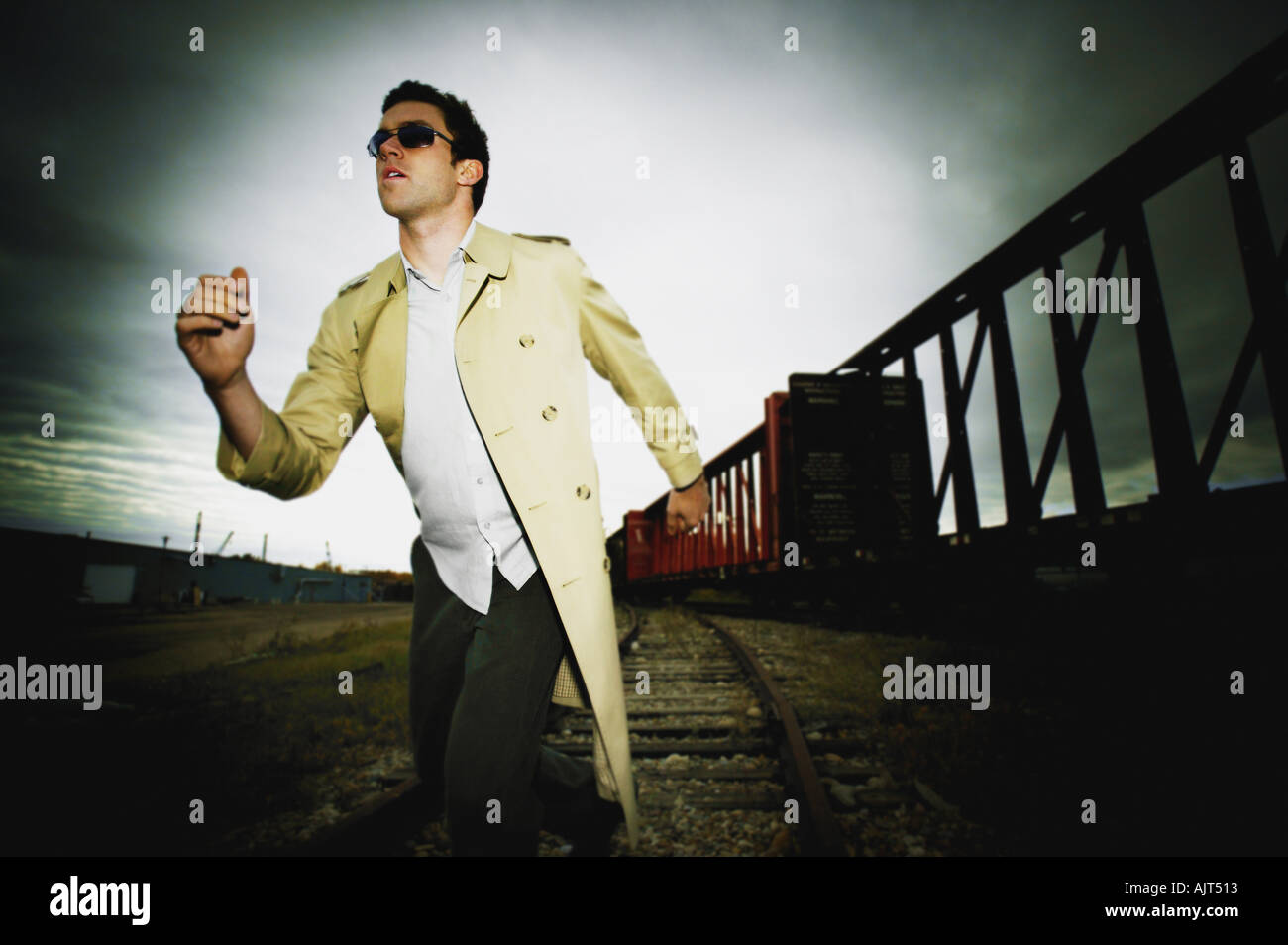 Run alongside the railway hi-res stock photography and images - Alamy