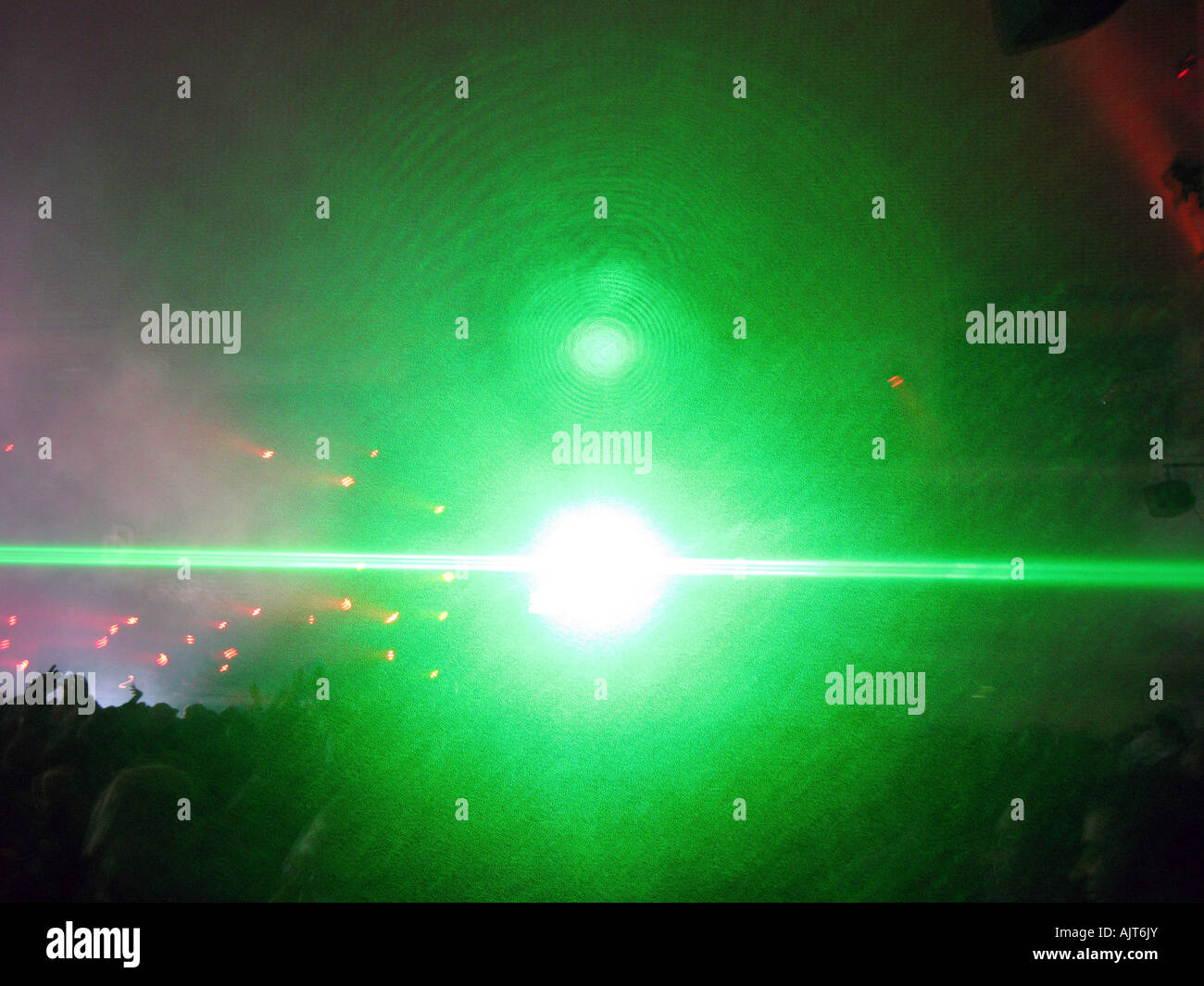 Rave and dance hi-res stock photography and images - Alamy