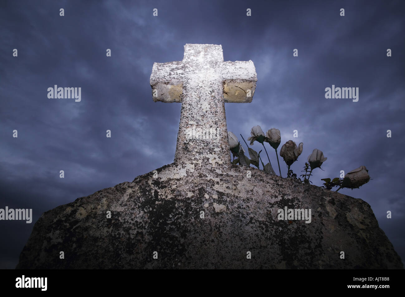 Cement cross tombstone hi-res stock photography and images - Alamy