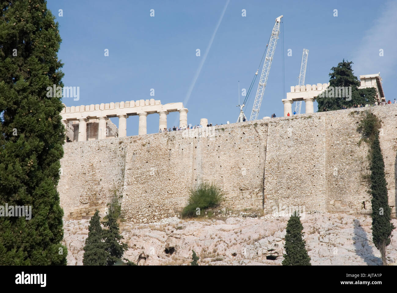 Ancient greece crane hi-res stock photography and images - Alamy