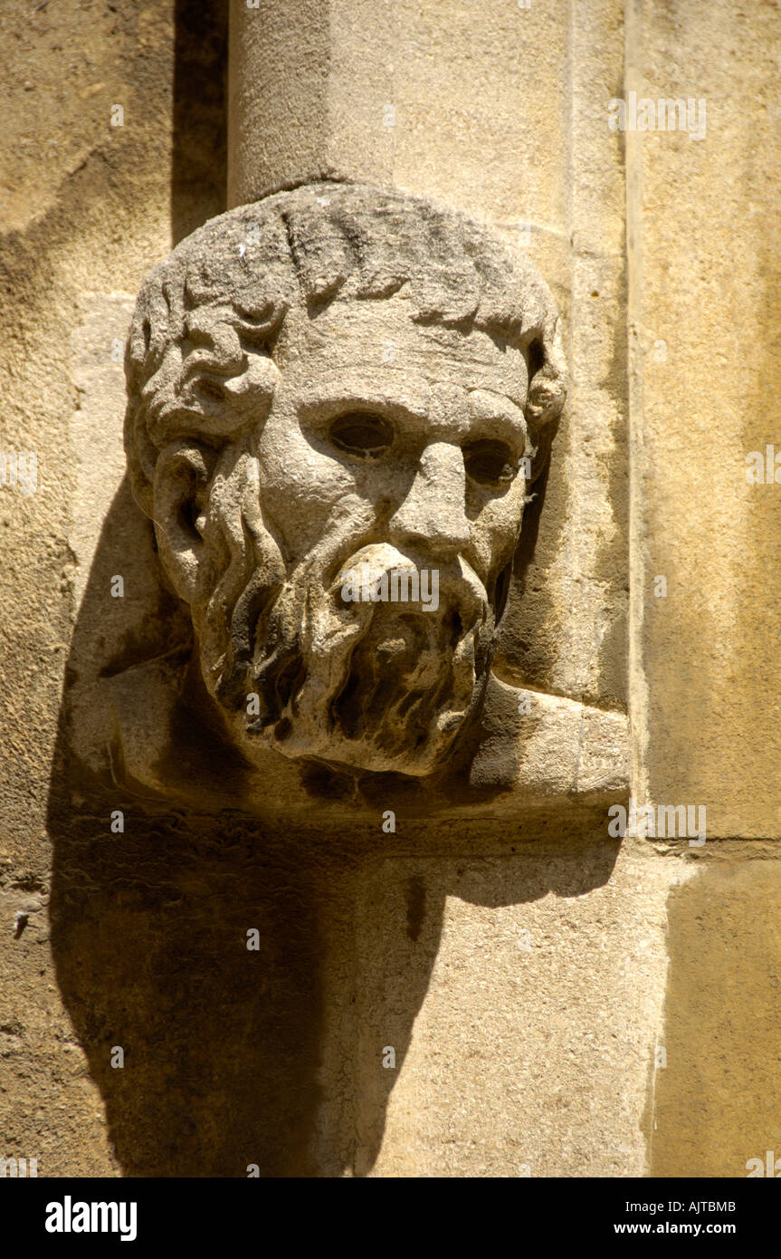 Gargoyle sculptures of Old Bodleian Library Oxford England Stock Photo ...