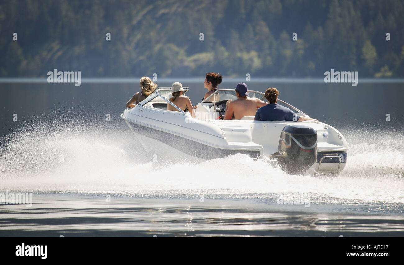 Speed boat on water Stock Photo - Alamy