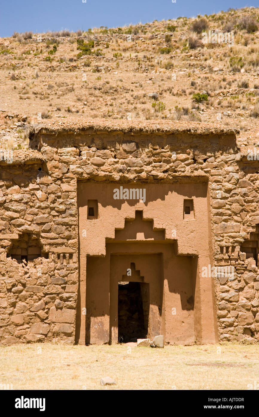 Inca remains called Inak Uyu, the court of Women on the Isla de la Luna ...