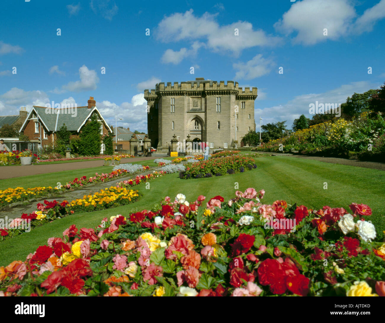 Court House building seen from Carlisle Park, Morpeth, Northumberland ...