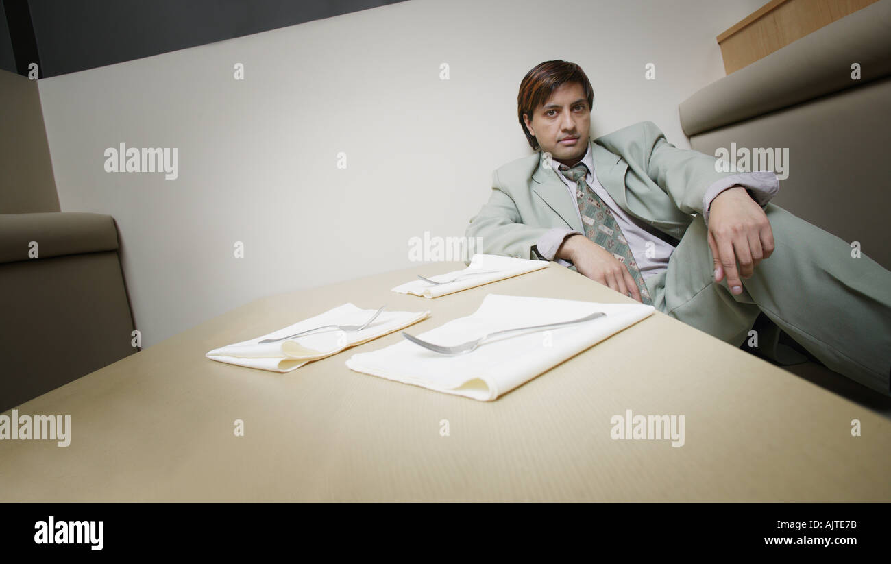 Stood up at restaurant hi-res stock photography and images - Alamy