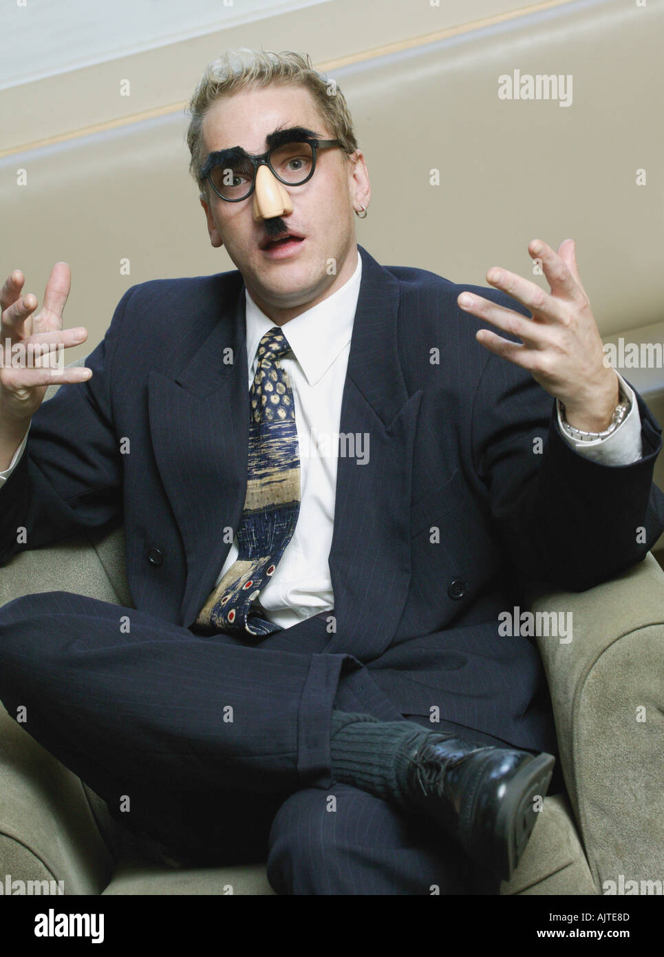 Groucho marx hi-res stock photography and images - Alamy