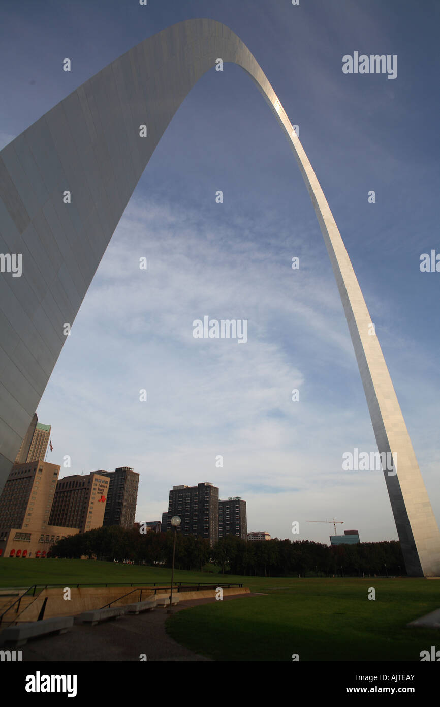 The Gateway Arch, St. Louis, MO Dramatic lighting, viewing to the East ...