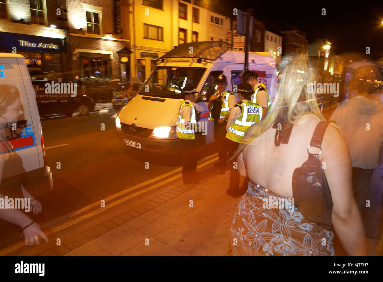 Humberside police officers on the street of Kingston upon Hull at night ...