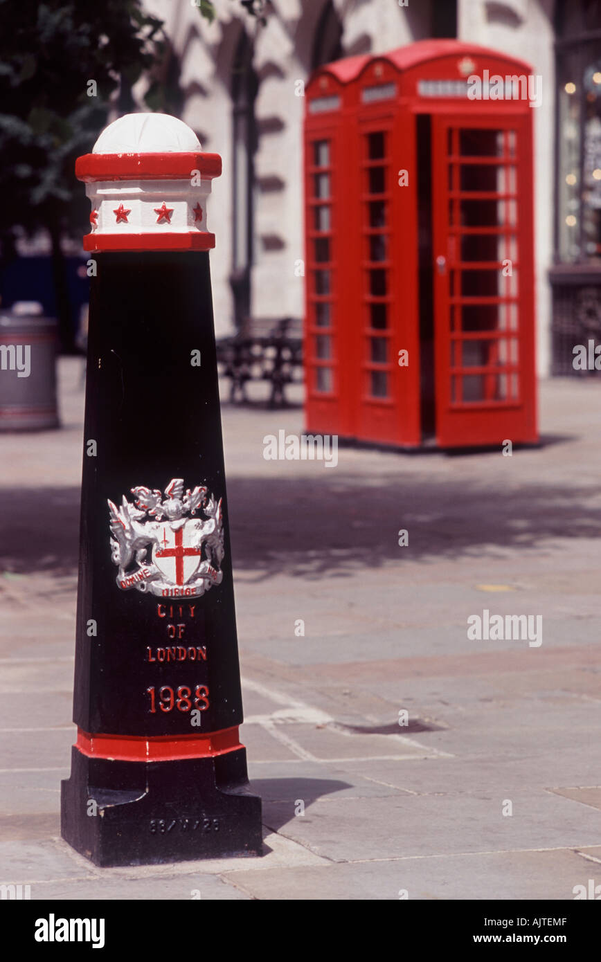 Bollard post symbol telephone red hi-res stock photography and images ...