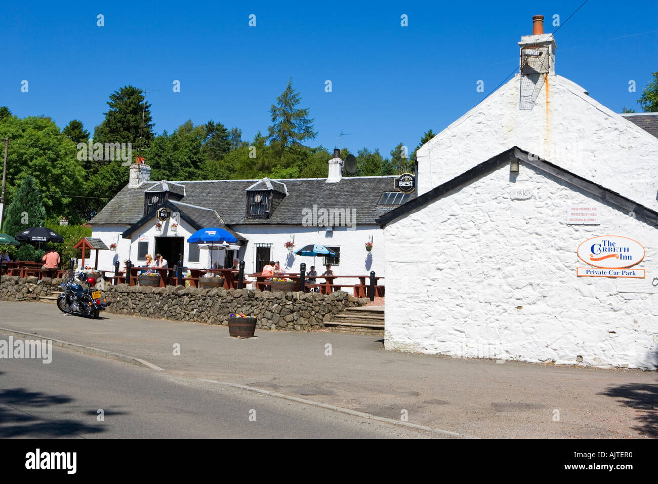 Carbeth inn hi-res stock photography and images - Alamy