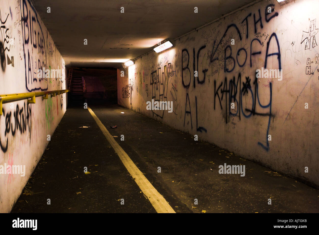 Underpass at the edge of the Raploch area of Stirling Stock Photo - Alamy