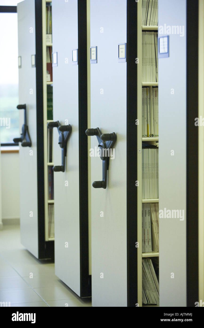 Periodical stacks in college library Stock Photo - Alamy