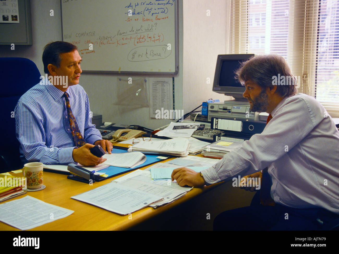 Men working at bank of england hi-res stock photography and images - Alamy