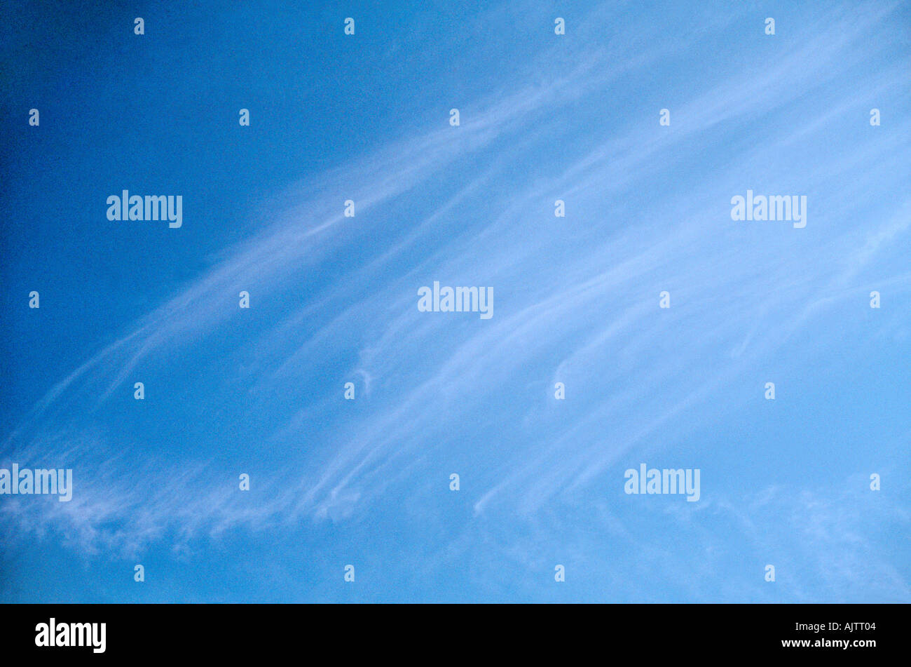 Cirrus of the sky hi-res stock photography and images - Alamy