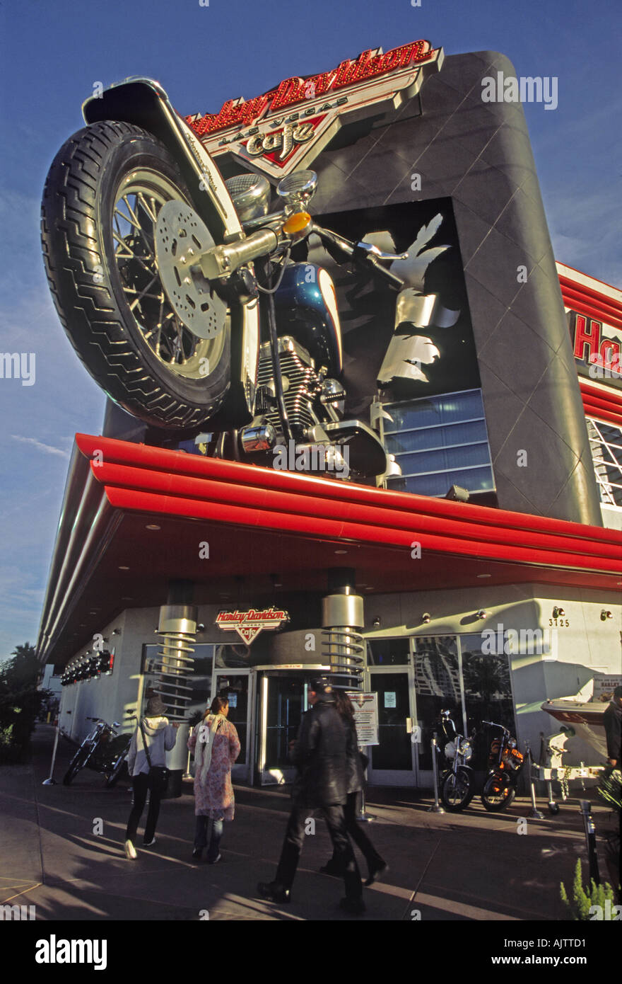 Giant harley davidson hi-res stock photography and images - Alamy