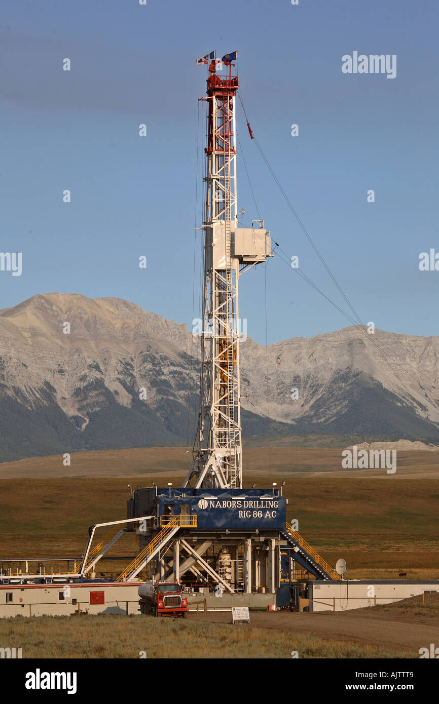 Drilling rig NW of Pincher Creek in southwestern Alberta Canada Stock ...