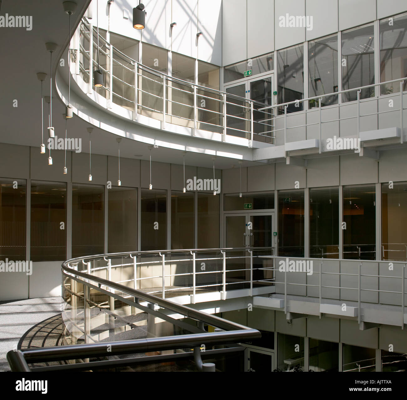 Central atrium curved hi-res stock photography and images - Alamy