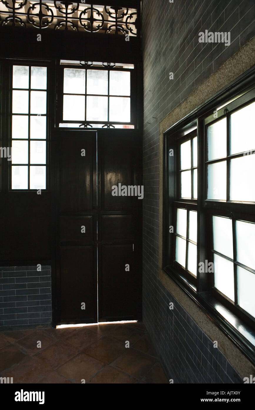 Entranceway hi-res stock photography and images - Alamy