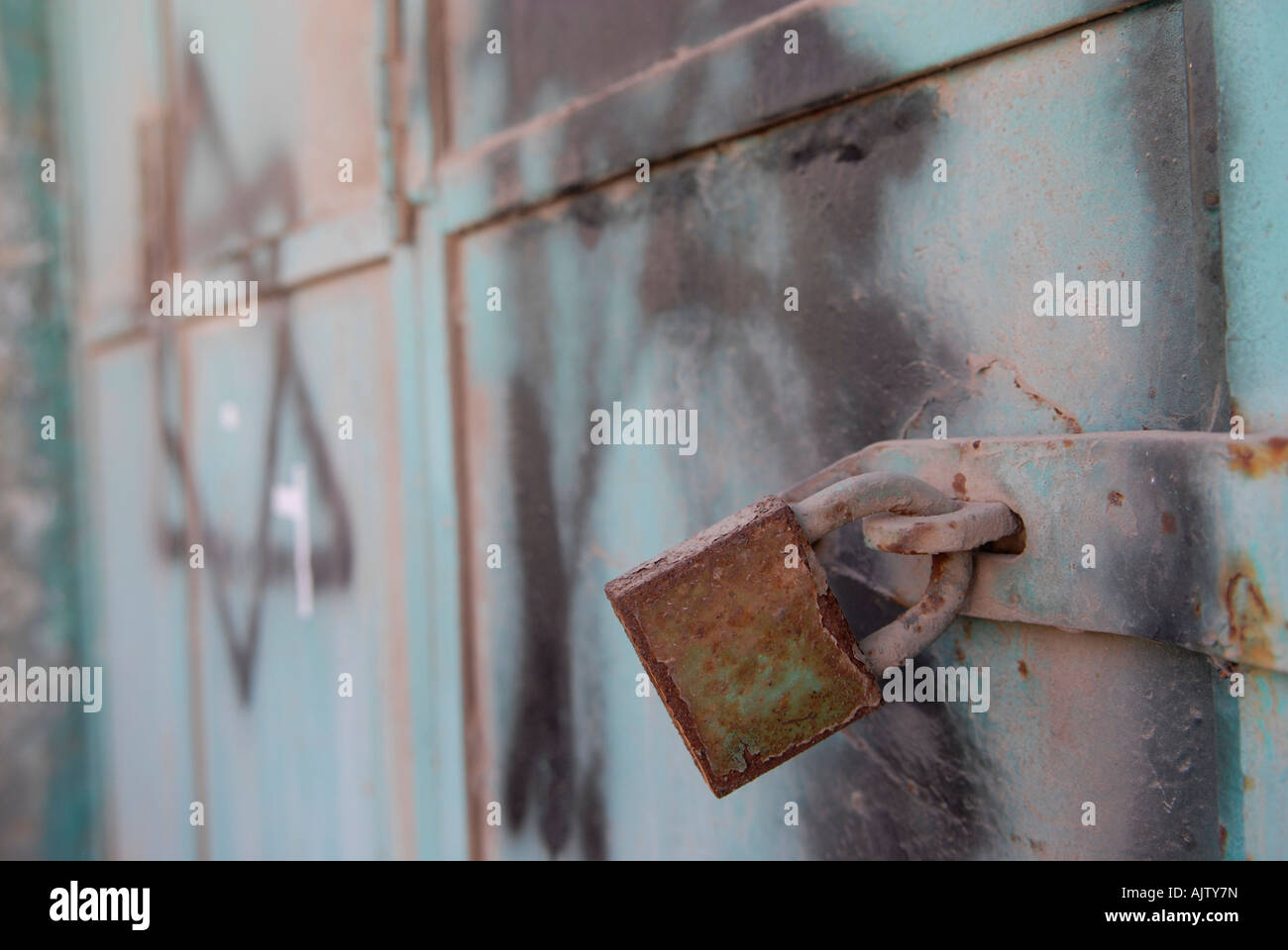 Jewish Shop Stock Photos & Jewish Shop Stock Images - Alamy
