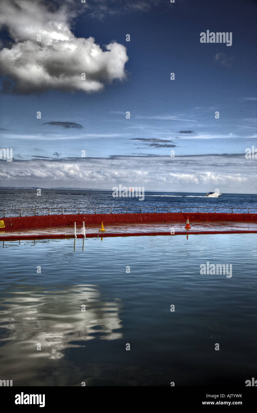 Tidal lido hi-res stock photography and images - Alamy