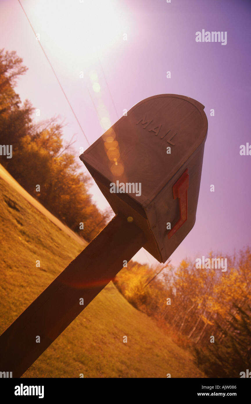 Rural delivery mailbox hi-res stock photography and images - Alamy