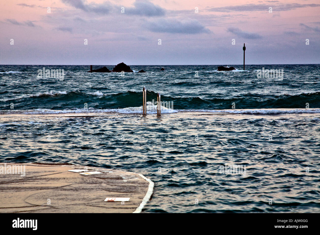 Art Deco Pool tidal saltwater Stock Photo - Alamy