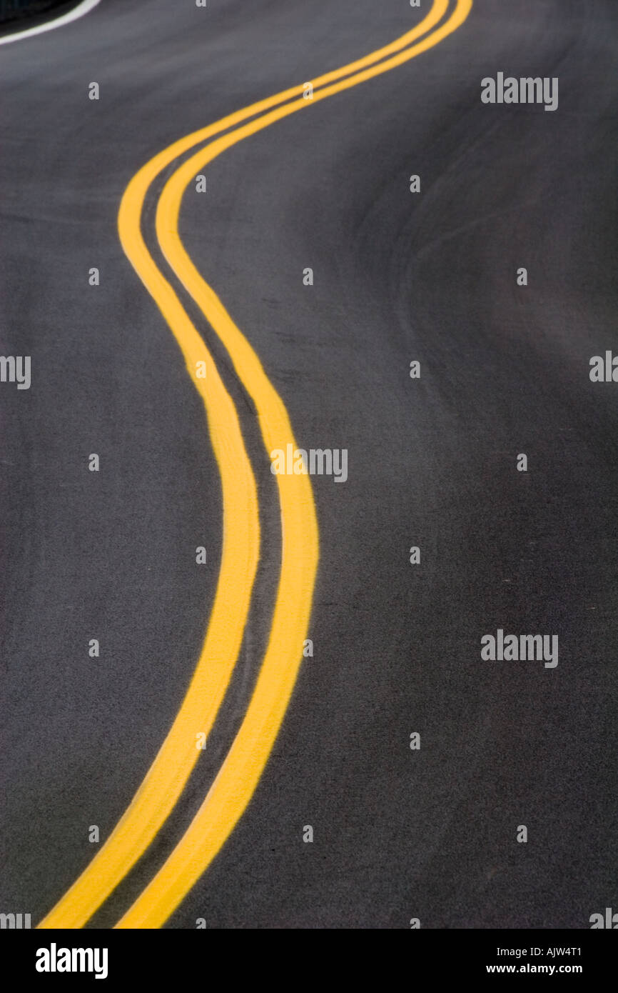 Serpentine lines hi-res stock photography and images - Alamy