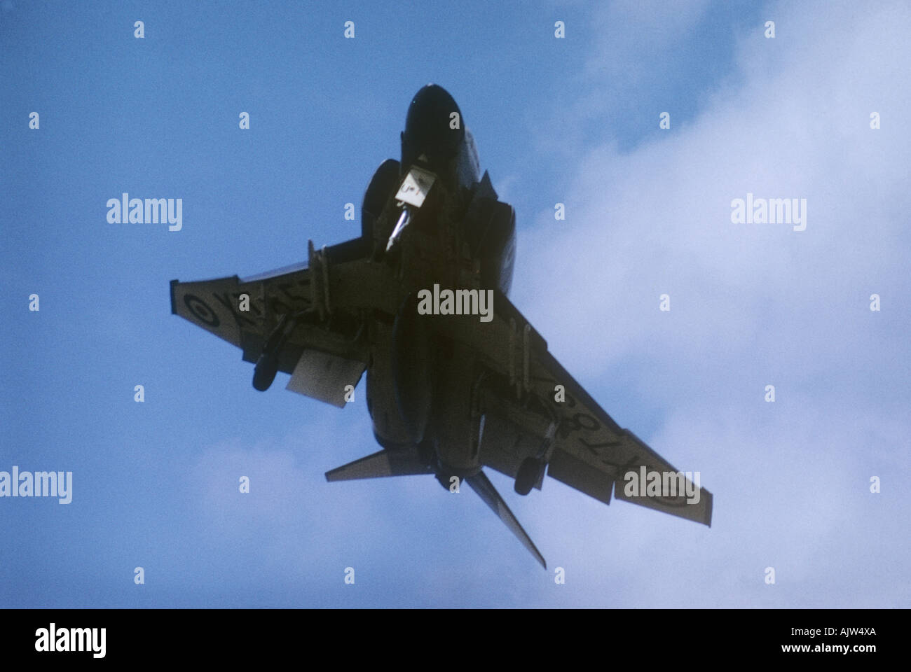 F 4 phantom hi-res stock photography and images - Alamy