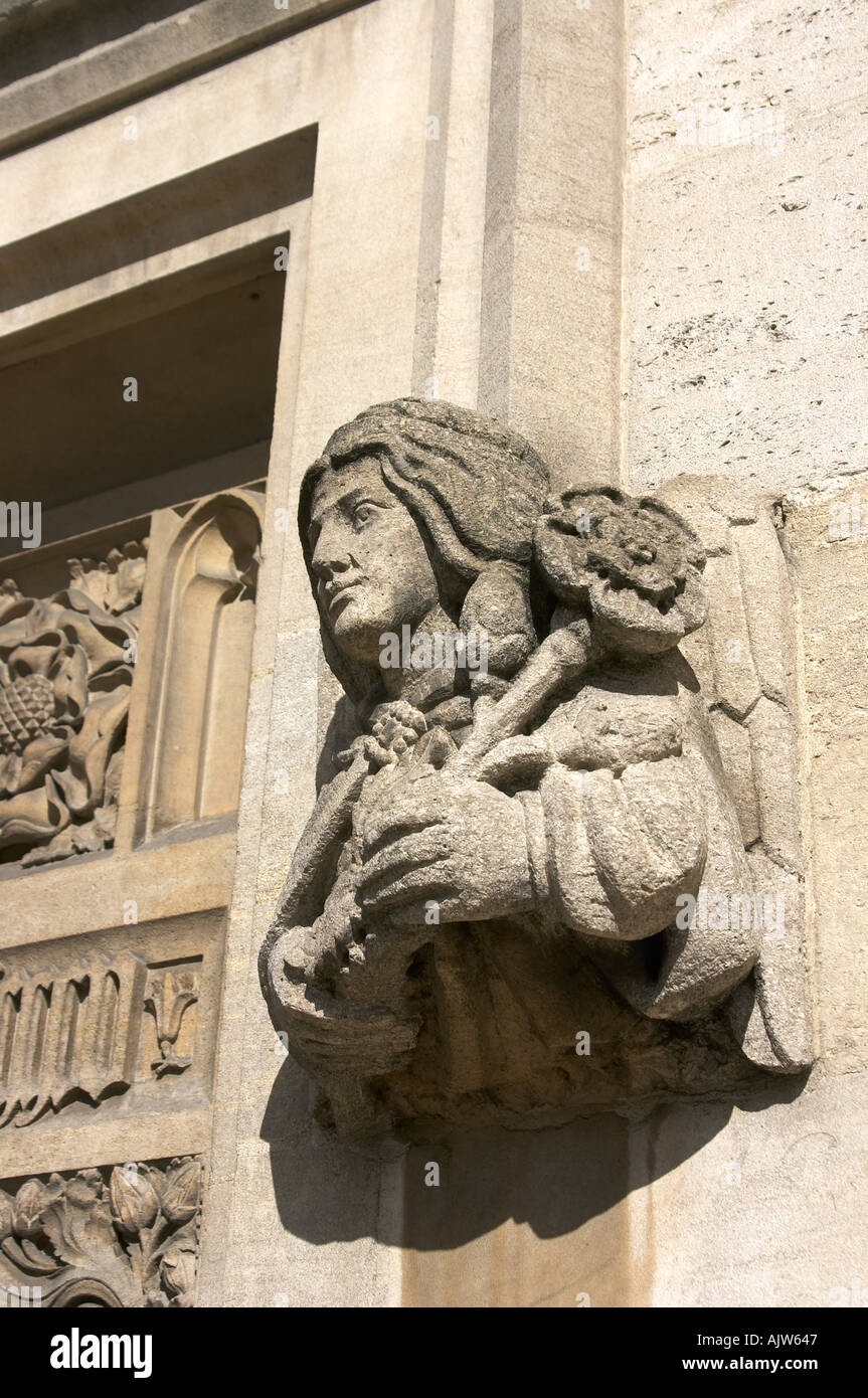 Magdalen college statue oxford hi-res stock photography and images - Alamy