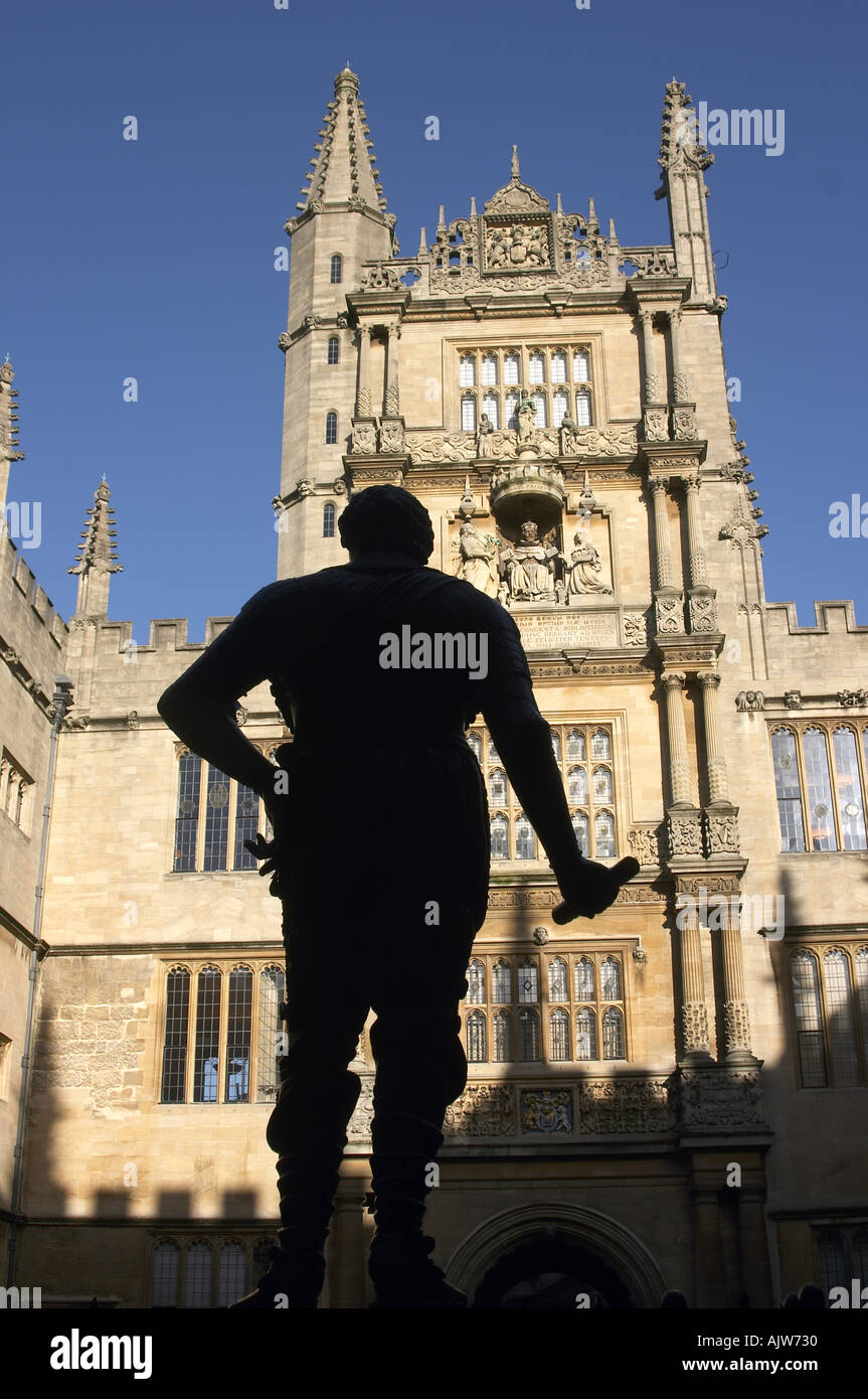 2004 at the british library hi-res stock photography and images - Alamy