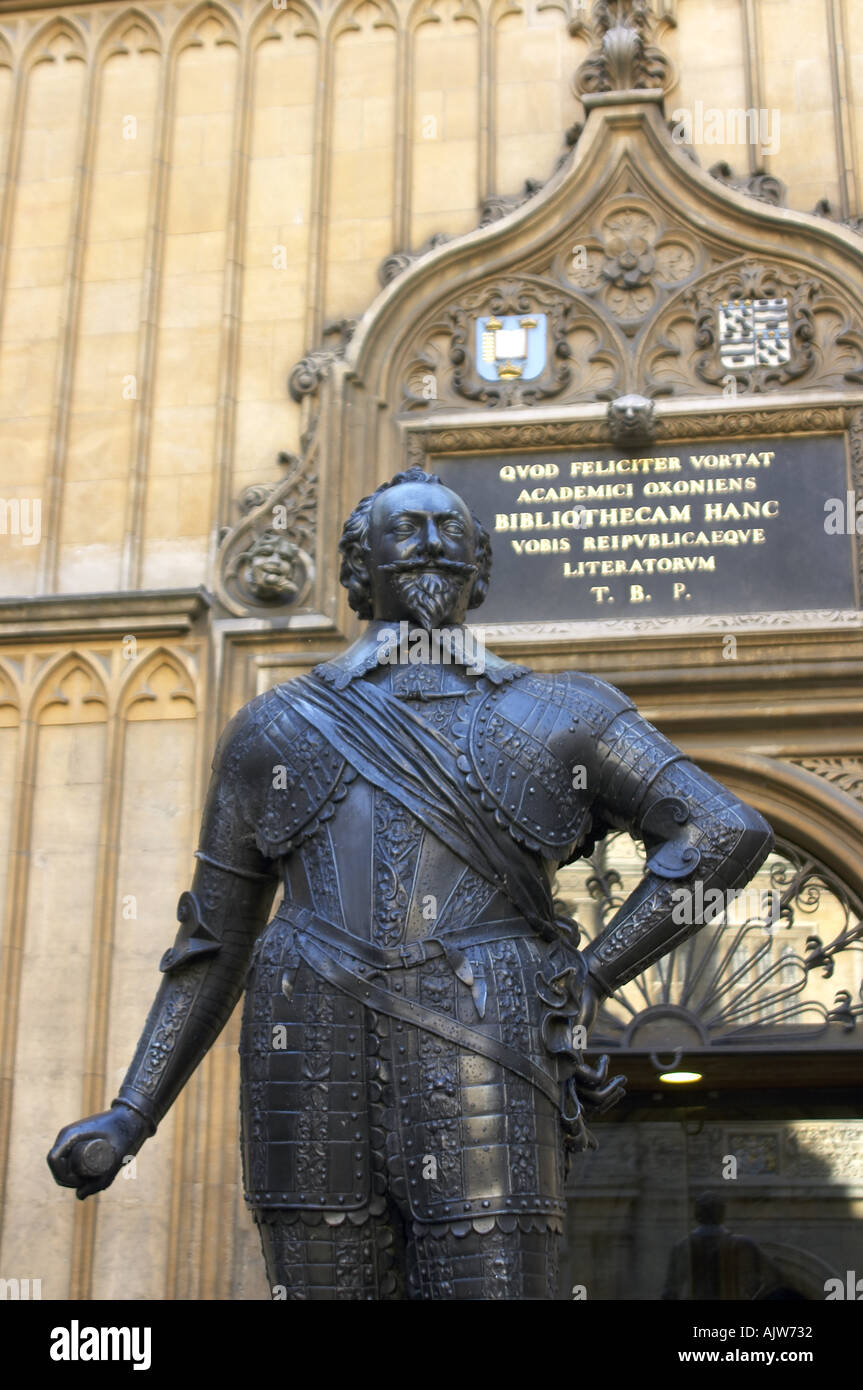 2004 at the british library hi-res stock photography and images - Alamy