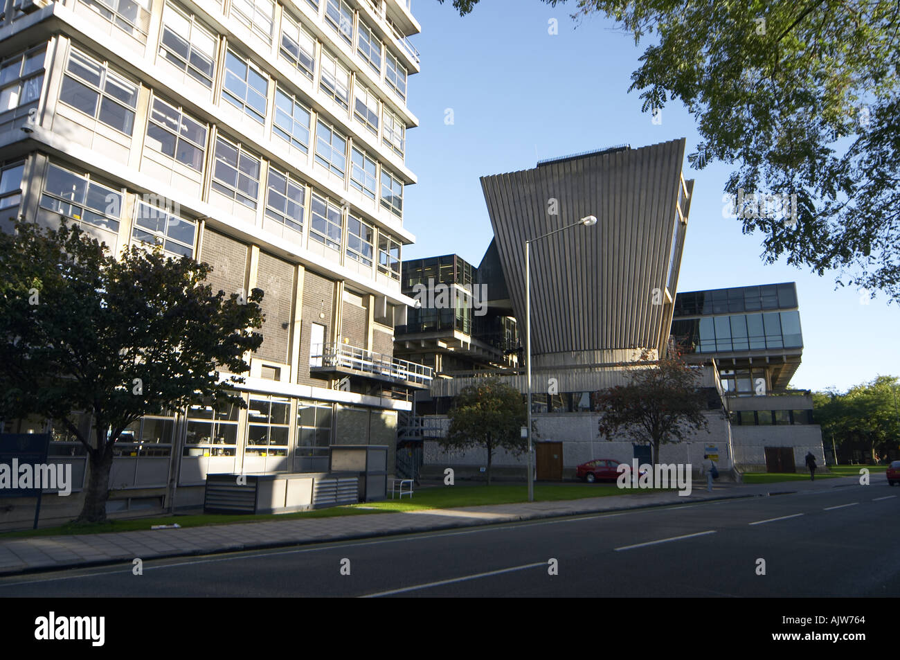 Denys Wilkinson Physics building Oxford England 2004 Stock Photo - Alamy